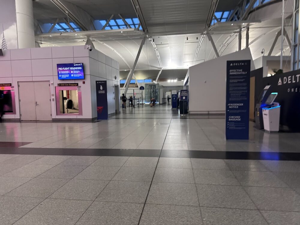 Delta 767 Business Class New York to São Paulo Review - BoardingGroup.One