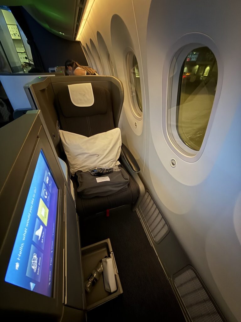 BA 787 Club World - Our Review - BoardingGroup.One